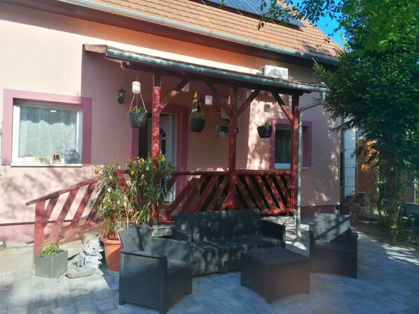 Ferienhaus In Der Nähe Des Zentrums Mit Klimaanlage - Balatonlelle