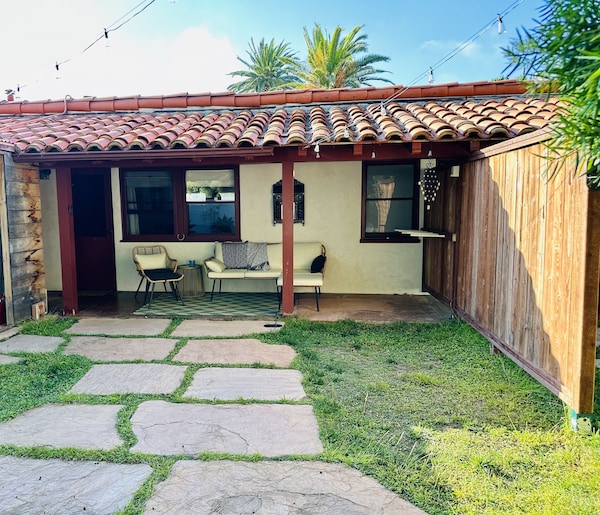 El Rincón Studio - San Clemente, CA