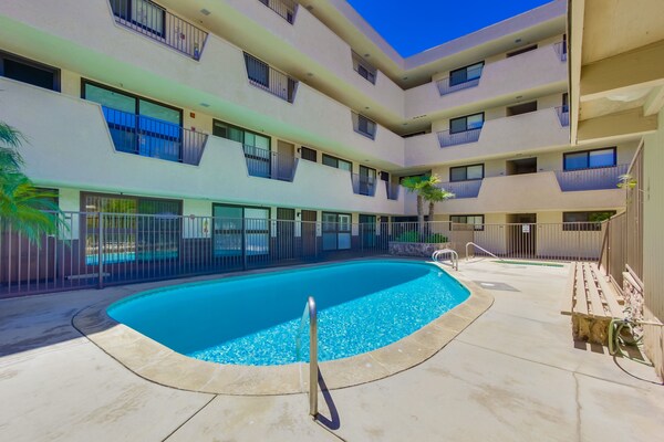 5 - Star -⭐⭐⭐⭐⭐ - Ocean View With Swimming Pool & Jacuzzi - Family Friendly - San Diego Airport (SAN)