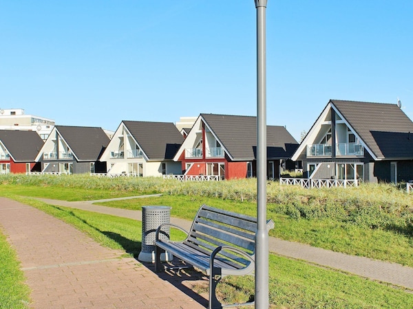 Wendtorfの4つ星ホテル - Laboe