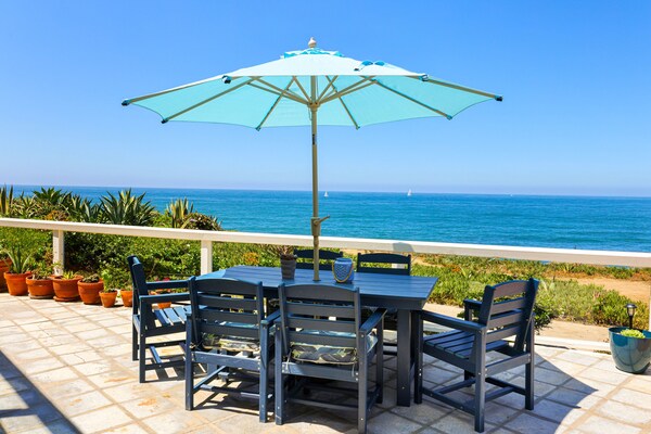 Contemporary Cliffside Getaway With Ocean Front Patio - Sunset Cliffs - San Diego