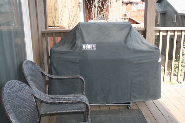 Close Proximity To Squaw, Alpine, Northstar And Historic Downtown Truckee - Truckee, CA