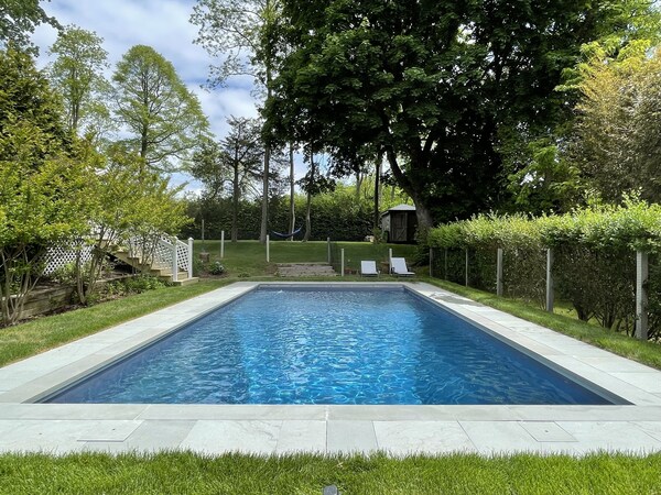 Cozy Shelter Island Cottage, Walk To Beaches And Mashomack Preserve - Sag Harbor, NY