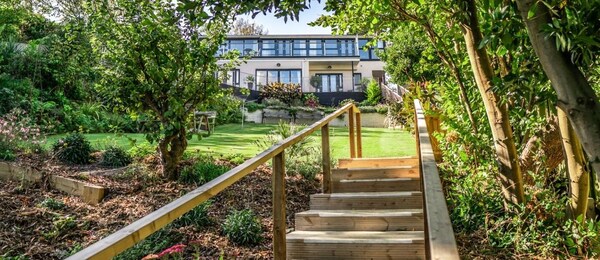 The Seascape, Hluxury 3-bett-apartment Mit Panoramablick Auf Das Meer, Garten Und Whirlpool - Shanklin