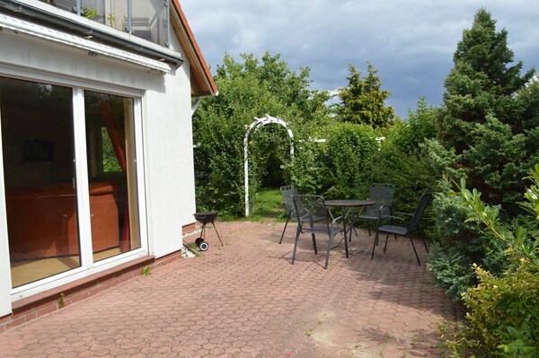 Ferienwohnung/app. Für 4 Gäste Mit 65m² In Nienhagen (40170) - Elmenhorst-Lichtenhagen