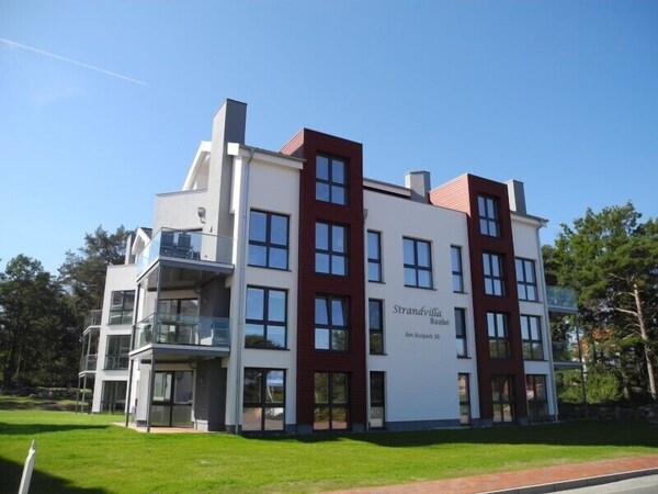 Traumhafte Dg-wohnung Mit Sauna, Whirlpool, Wlan Und Balkon - Direkt Am Meer - Sellin