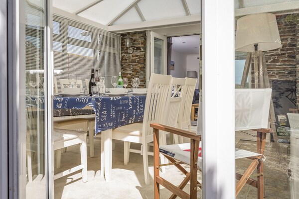 Rock Point, Pet Friendly, With Open Fire In Salcombe - South Sands Beach