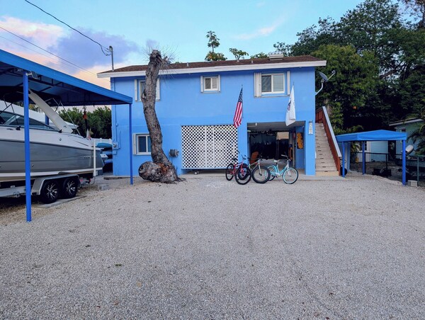 Very Nice 3 Bedroom Home With Large Lot! Built To Entertain! Boat Ramp! - Islamorada, FL