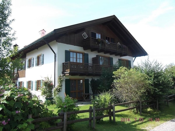 Haus Bäuerle - Ferienwohnung Nr. 2 - Bäuerle, Hund Auf Anfrage - Bad Bayersoien