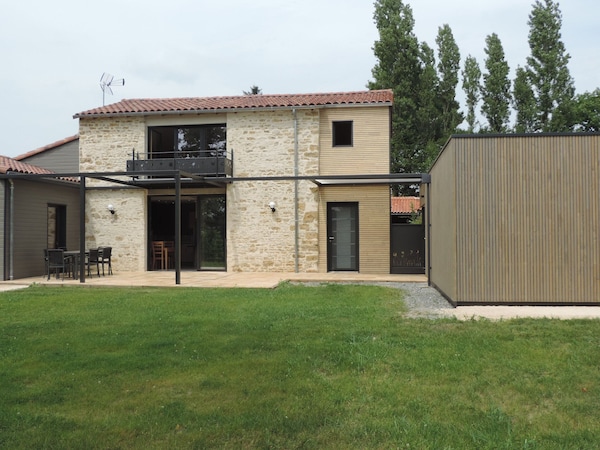 Gîte Located On The Edge Of A Forest 15% Last Minute Promotion - Fontenay-le-Comte