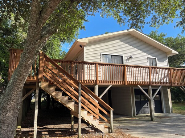 Enjoy Relaxing Stay In Quiet Kill Devil Hills Neighborhood - Kitty Hawk, NC