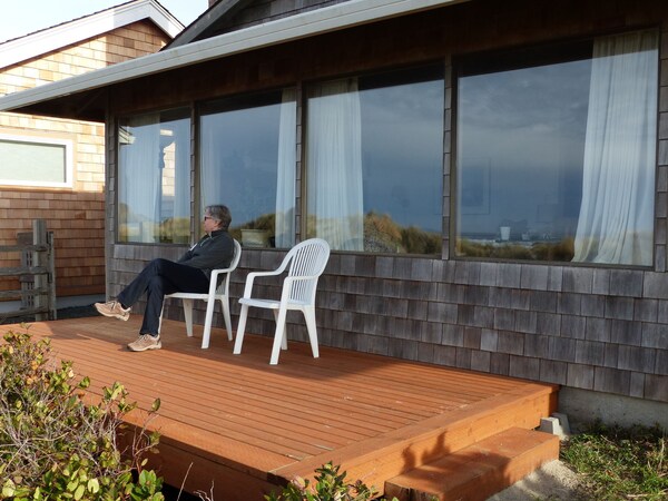 Manzanita-old Time Beach Front Simplicity. Come And Relax. Mca 316 - Manzanita, OR