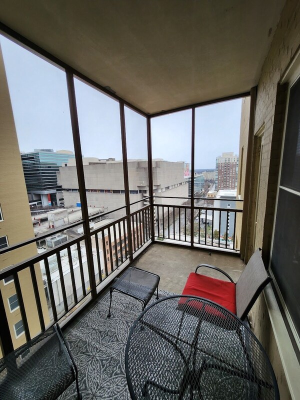16th Floor, Peachtree Towers  Premier Host With Solid Reviews - 애틀랜타