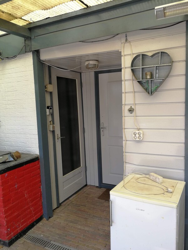 Jabaki Child-friendly Garden House - Hoofddorp