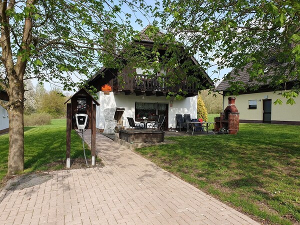 Ferienhaus Frielendorf Für 1 - 9 Personen Mit 4 Schlafzimmern - Ferienhaus - Frielendorf