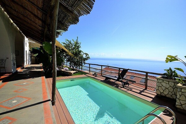 Villa Giusi: Una Casa Independiente Elegante Y Acogedora Frente Al Sol Y El Mar. - Province of Salerno