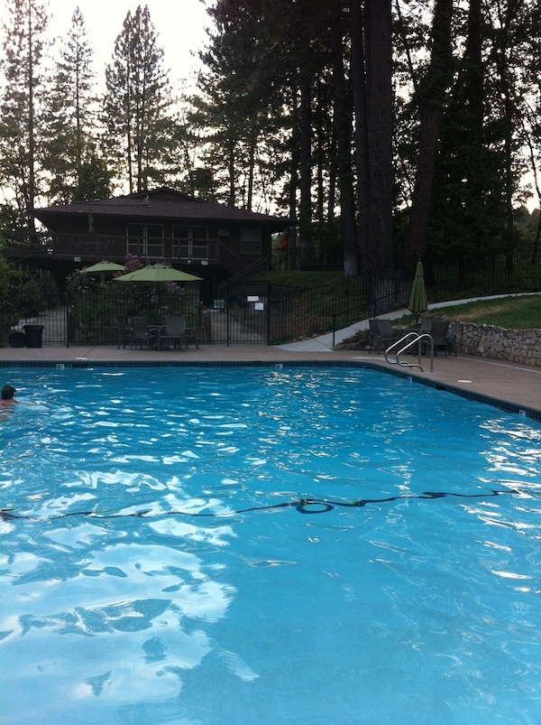 Chalet On 5 Acres Near Lake, Skiing And Winetasting, Jenkinsons Lake, Apple Hill - Pollock Pines, CA
