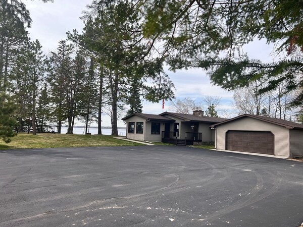 Kabekona Bay On Leech Lake. 3 Miles To Downtown Walker, Mn. West-facing Sunset! - Walker, MN