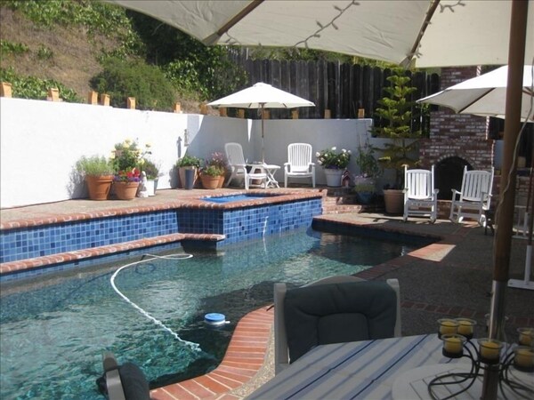 4 Bdrm Maison- Grand Outdoor Space-parfait Pour Les Réunions De Famille - San Rafael, CA