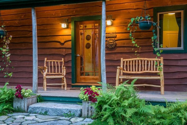 Unique Nature Inspired Home In Woods Next To Lake - Bar Harbor, ME