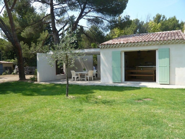 Aussergewöhnliche Förderung Villa 6 Personen, Großer Umzäunter Garten, Schöner Privater Pool - Carpentras