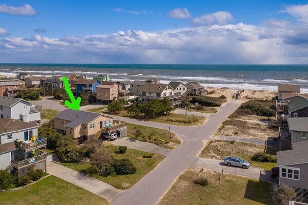 Delightful Oceanside Home Steps To Tranquil Beach: Soak Up The Sun And Seabreeze - Nags Head, NC