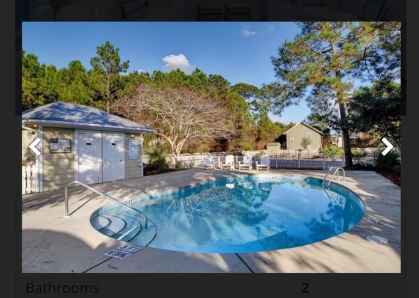 Luxury House On 30a . 5 Bd 4ba Pool, Sleeps 18, On The Beach & Walk To Seaside - Seaside, FL