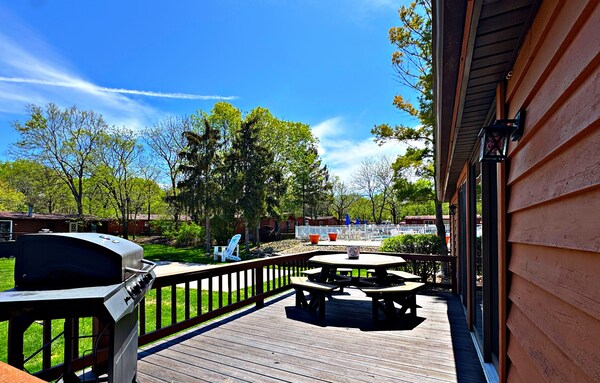 Island Club Rental Home - Put-in-bay 3 Br 2 Ba - Easily Sleeps Up To 8 - Ic21 - Put-in-Bay, OH