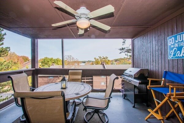 Knolls 1111 - Stay Close To The Pools! - Osage Beach, MO