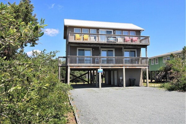 "Moonlighting" Stunning Ocean View Pup Friendly Home In Topsail Beach, Nc - Topsail Beach, NC
