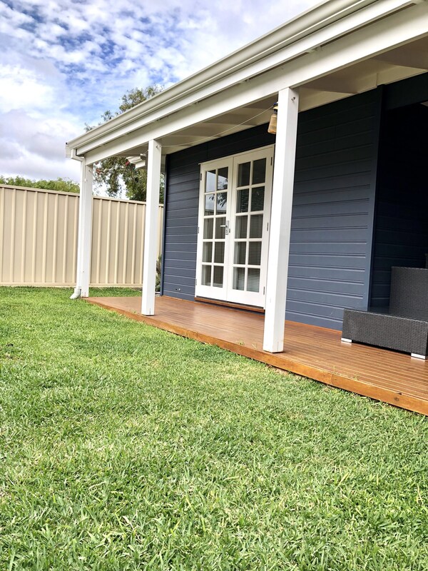 New Pet Friendly  Home & Very Close To Dog Beaches & Old Dunsborough Bay - Leeuwin-Naturaliste National Park