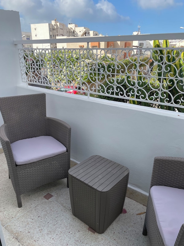 Villa De Ville Charmante Avec La Piscine Privée, Jardin, Air Conditionné, Wifi Dans Le Centre V. Agadir -
