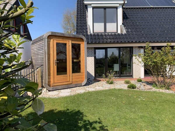 Modern 4-star Hotel With Terrace, Garden & Wi-fi For Couples & Families With Dogs - Kronsgaard