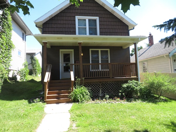 The Most Centrally Located Vacation Rental In Duluth! - Duluth, MN