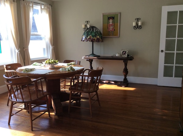 Local Style Living Inside The Big City! Two Miles To Ucsf And Golden Gate Park! - Alamo Square - San Francisco