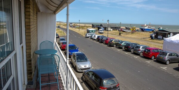 Market Place - Sleeps 8 Guests  In 4 Bedrooms - Aldeburgh
