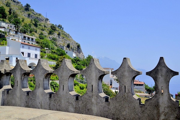 Villa Merlata: Un Appartement Enchanteur Situé Dans Une Ancienne Tour De Guet. - Furore