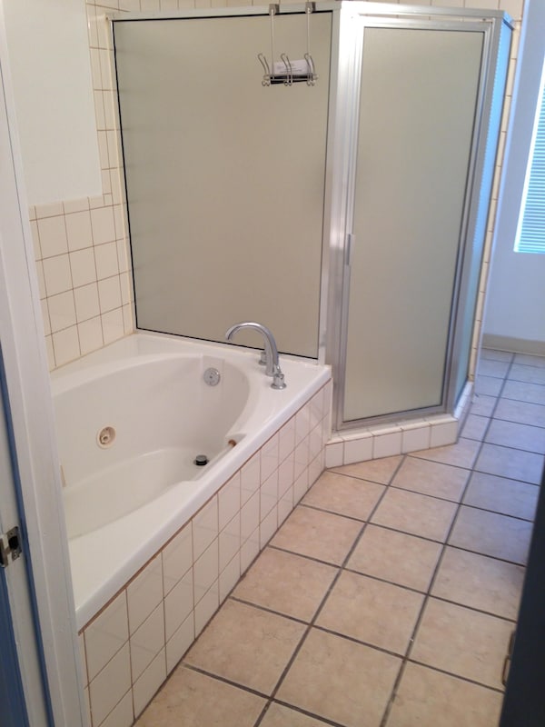 Beautiful 2 Bedroom Luxury Loft In The Heart Of Aurora - Aurora, CO