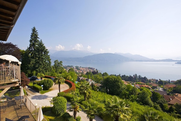 Magnifique Appartement Dans Une Villa De Prestige Art Nouveau Avec Piscine Et Superbe Vue Sur Le Lac - Omegna