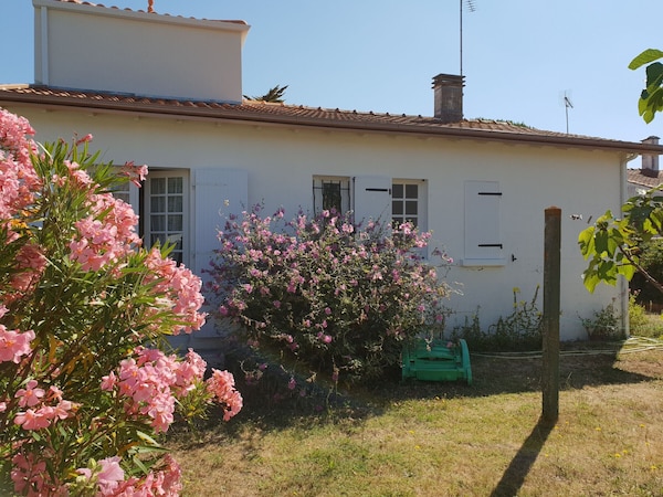 Haus Für 7 Pers., Strandnah & Ruhig In La Faute-sur-mer - Île de Ré