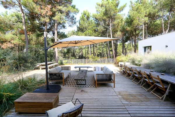 Architect Designed Villa, 7 Bedrooms, 7 Bathrooms, Heated Pool, Services, 300m From The Sea - La Palmyre