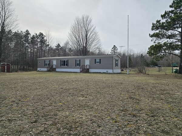 Mobile Home On 10 Acres New - Michigan