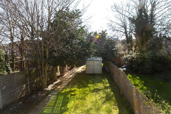 Small Luxury Apartment, Zentral-london - Harrow