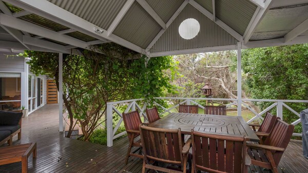 17 Hotham Close, Cowes - Melbourne