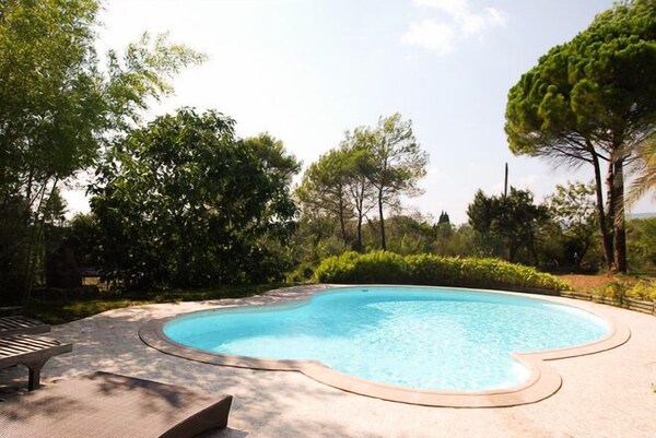 Quiet Villa Not Overlooked - Fayence
