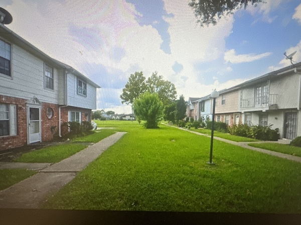 Short/long Term Rental Near China Town ,8 Miles From Downtown - Briar Forest Drive – Houston
