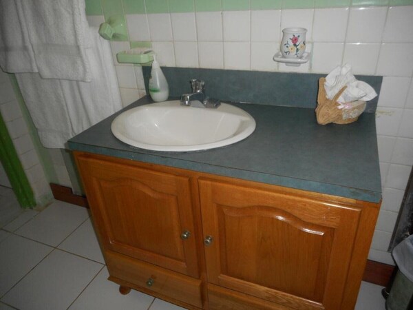 Blue Horizons Guest House - Zimmer Nr. 8 - Gateshead