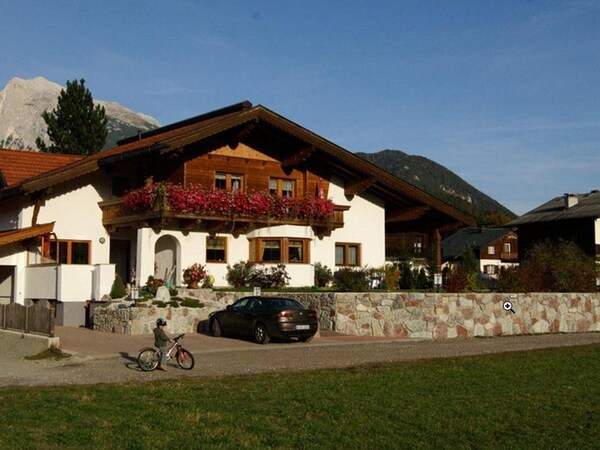 Ferienwohnung Leismüller - Apartment A - Scharnitz