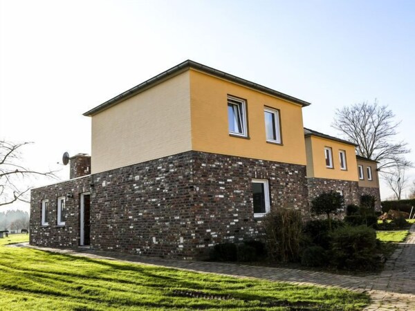 Bungalowpark Landsrade By Interhome - Aubel