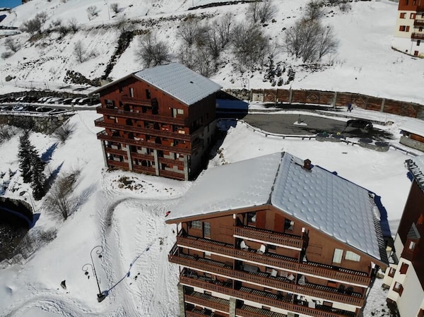 150m From Shops, 1st Floor, Balcony, Tv, Ski Locker, 58m², Les Menuires - Les Menuires